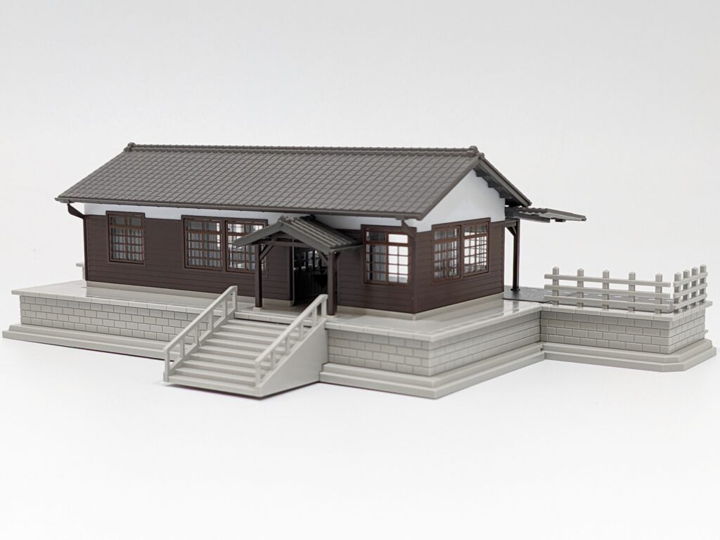 23-241 *Local Line Small Station Building (Pre-Built) - Train Trax