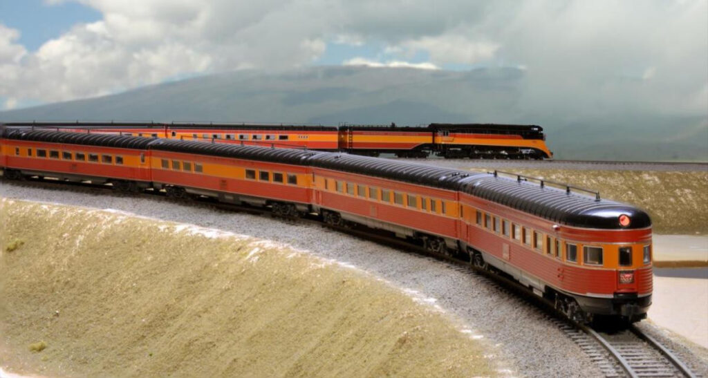 106-063 *Southern Pacific Daylight Coach Set (10) - Train Trax