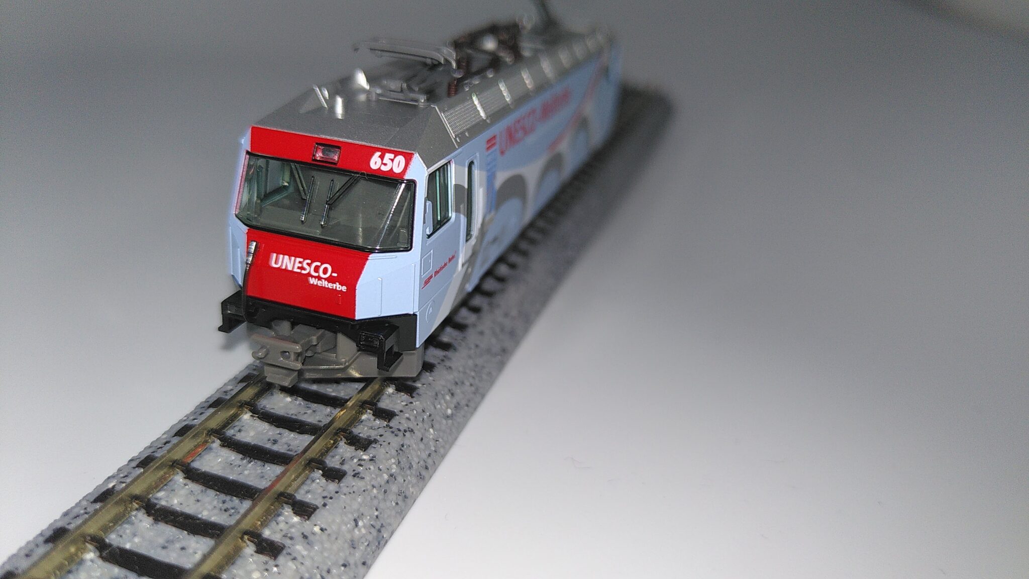 3101-3 *RhB Ge4/4 III Unesco Electric Locomotive VI - Train Trax