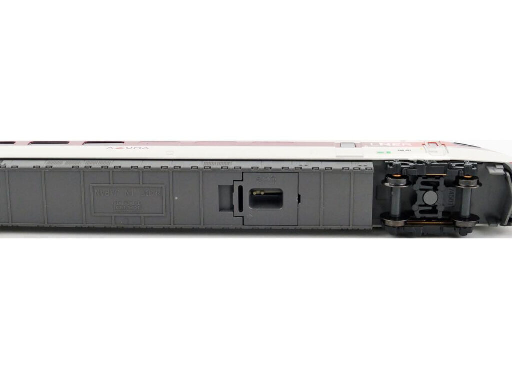 10-1674 Class 800/0 LNER AZUMA 800 209 5Car EMU - Train Trax