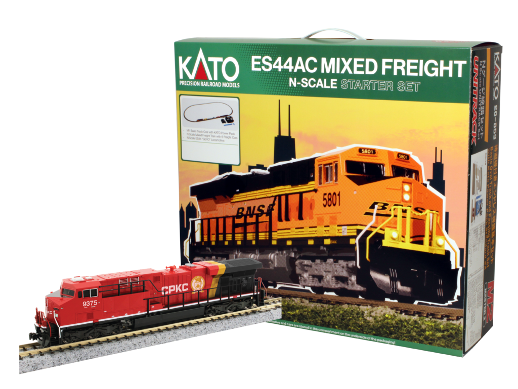 106-0027 N ES44 + Mixed Freight Starter Set CPKC - Train Trax